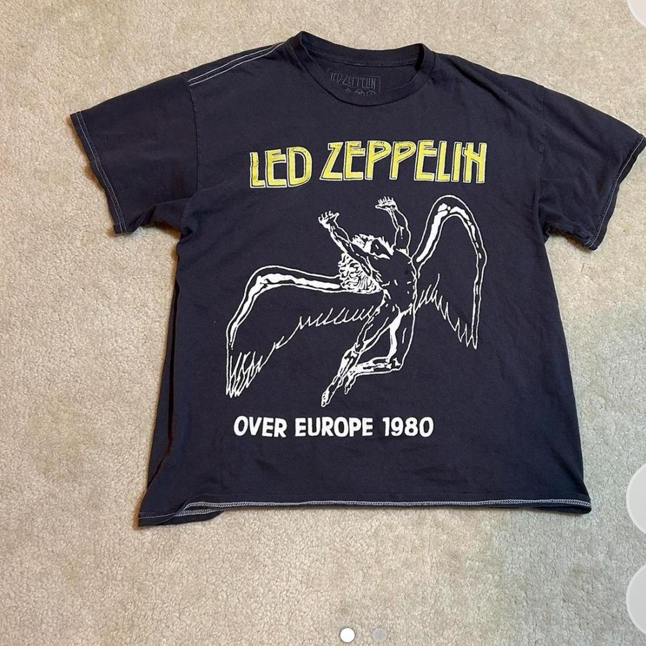 Led-Zeppelin Graphic Tee | size M brand new | Depop