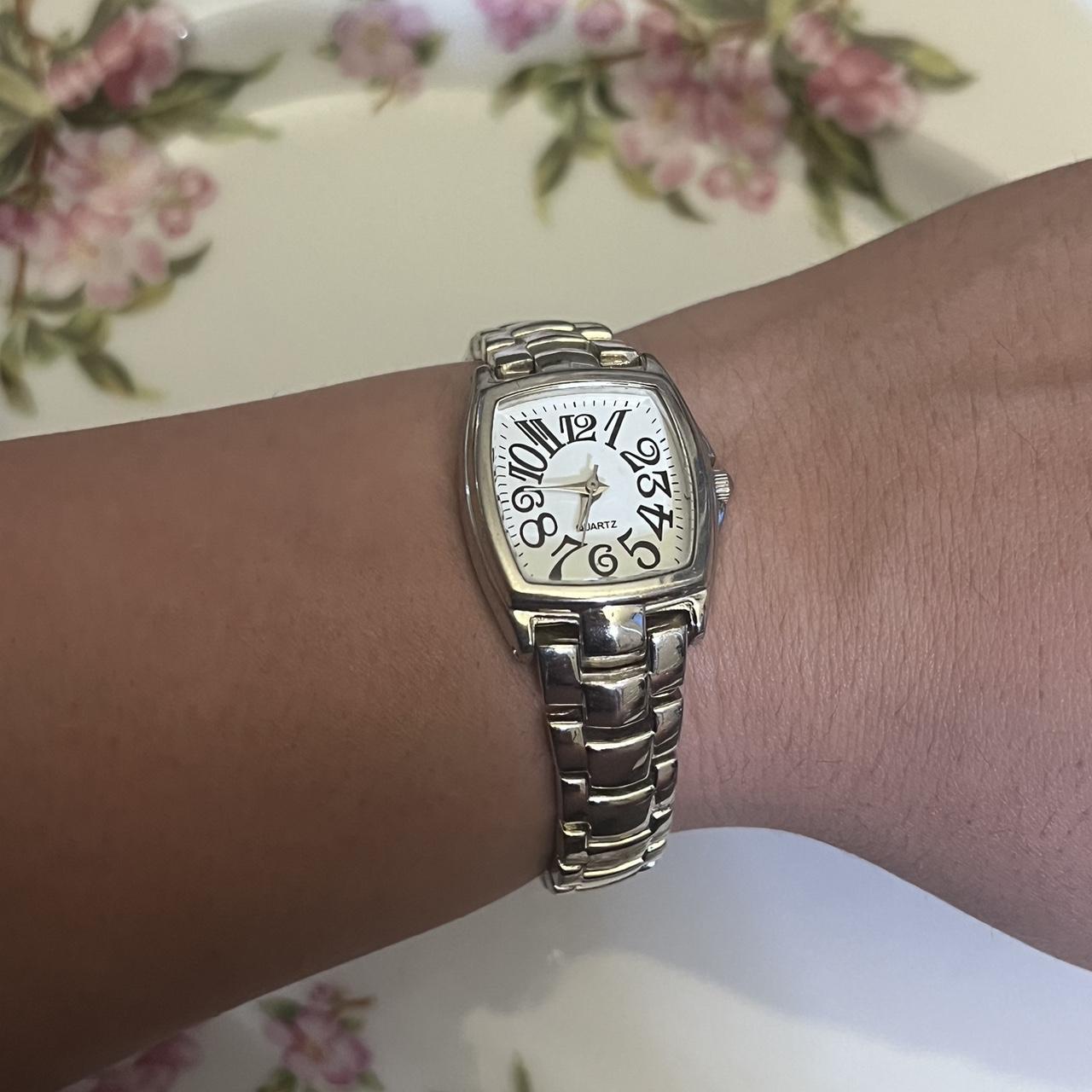 🪩🤍 Silver Square Face Groovy Watch - Depop