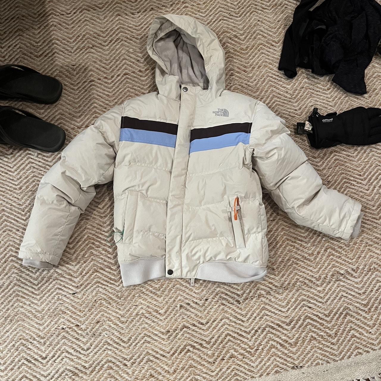Northface snow puffer - Depop