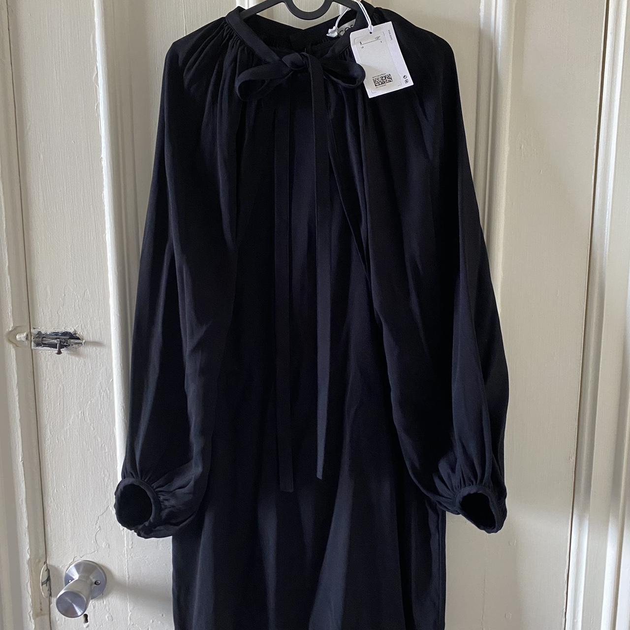 COS CAPE SLEEVE DRESS Size: 6 This dress is... - Depop