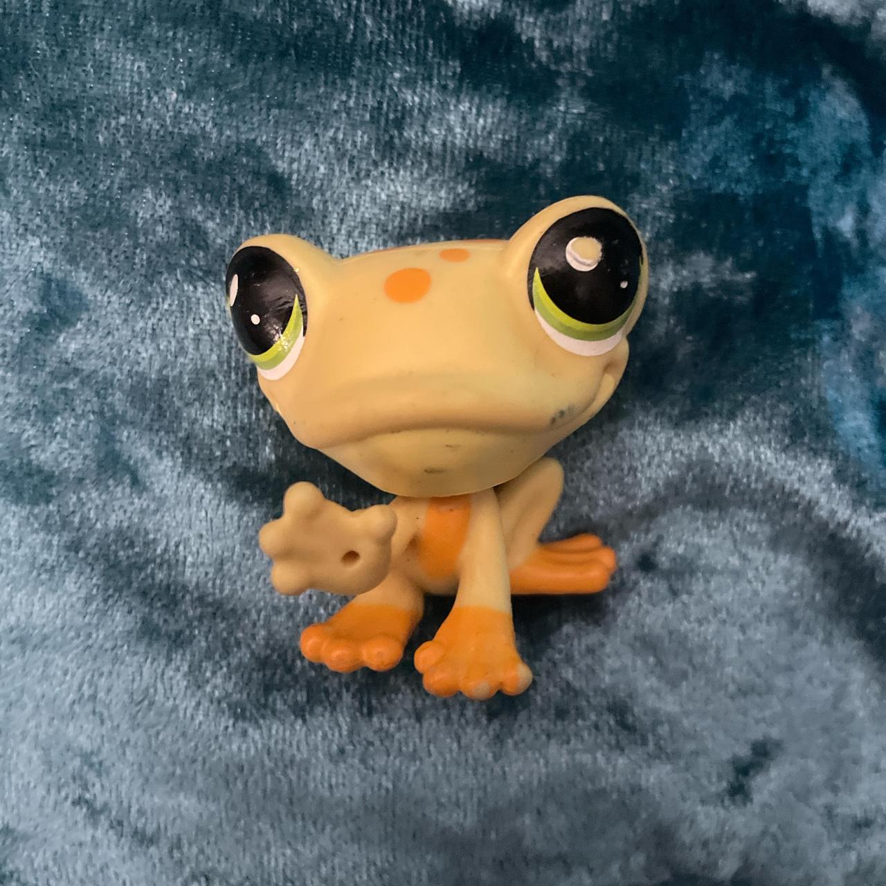 ‘Lps’ frog I think he is a dupe Not in the best... | Depop