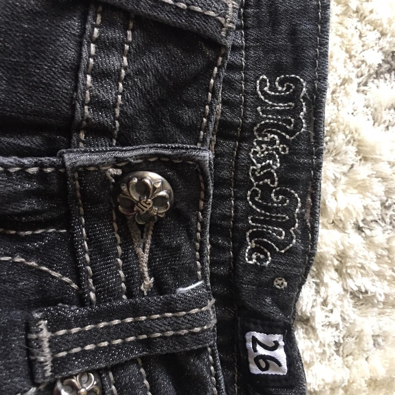 Like new light washed grey peace sign skinny jeans. ... - Depop