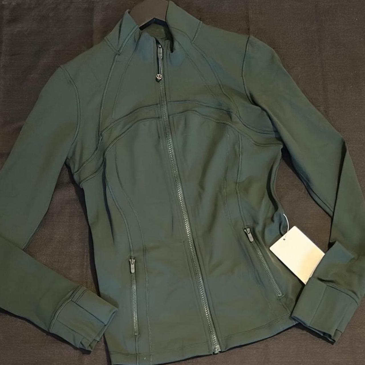 Dark green LuluLemon short set. Sz 4. Brand new... - Depop