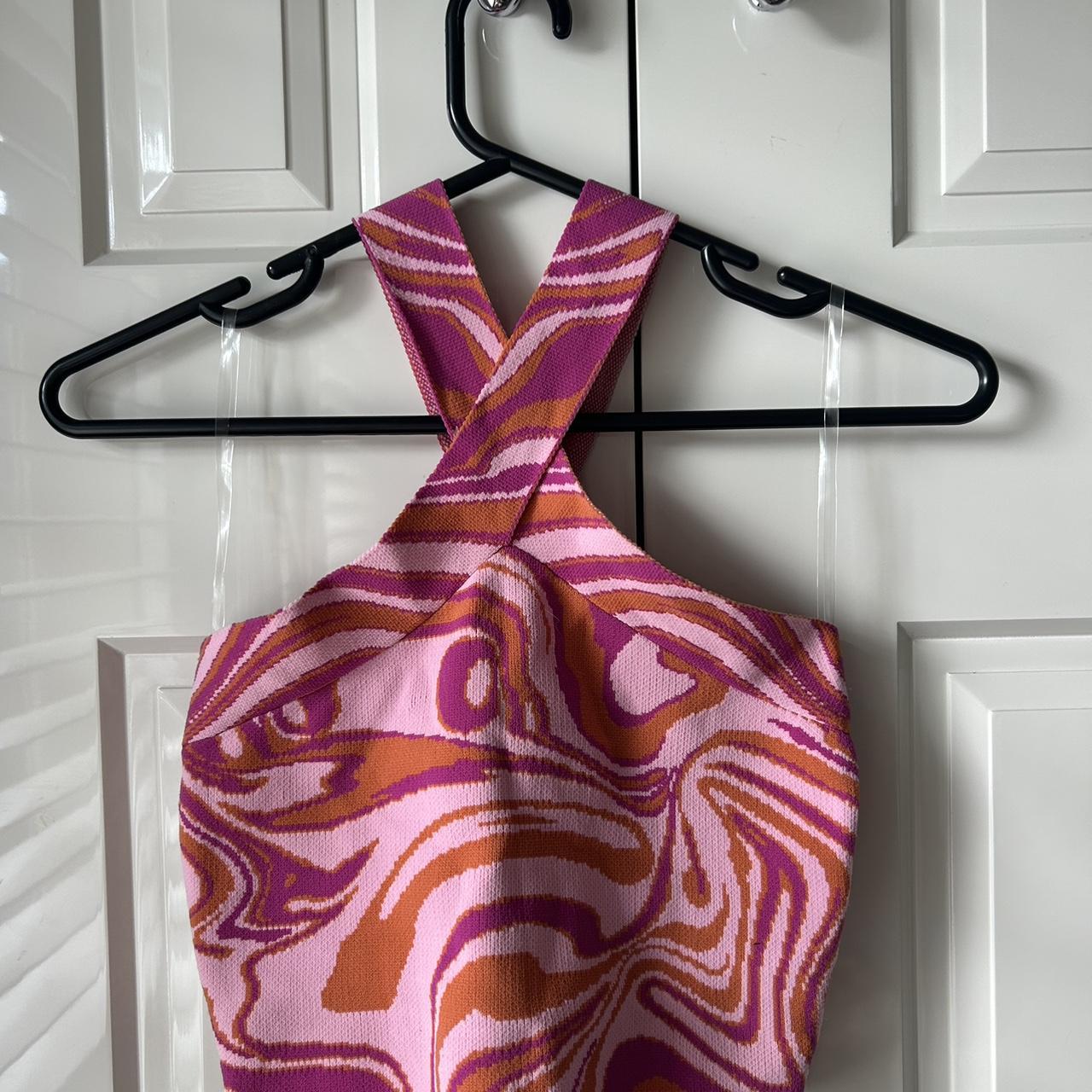 Glassons pink marble crop Brand new with tags // unworn - Depop