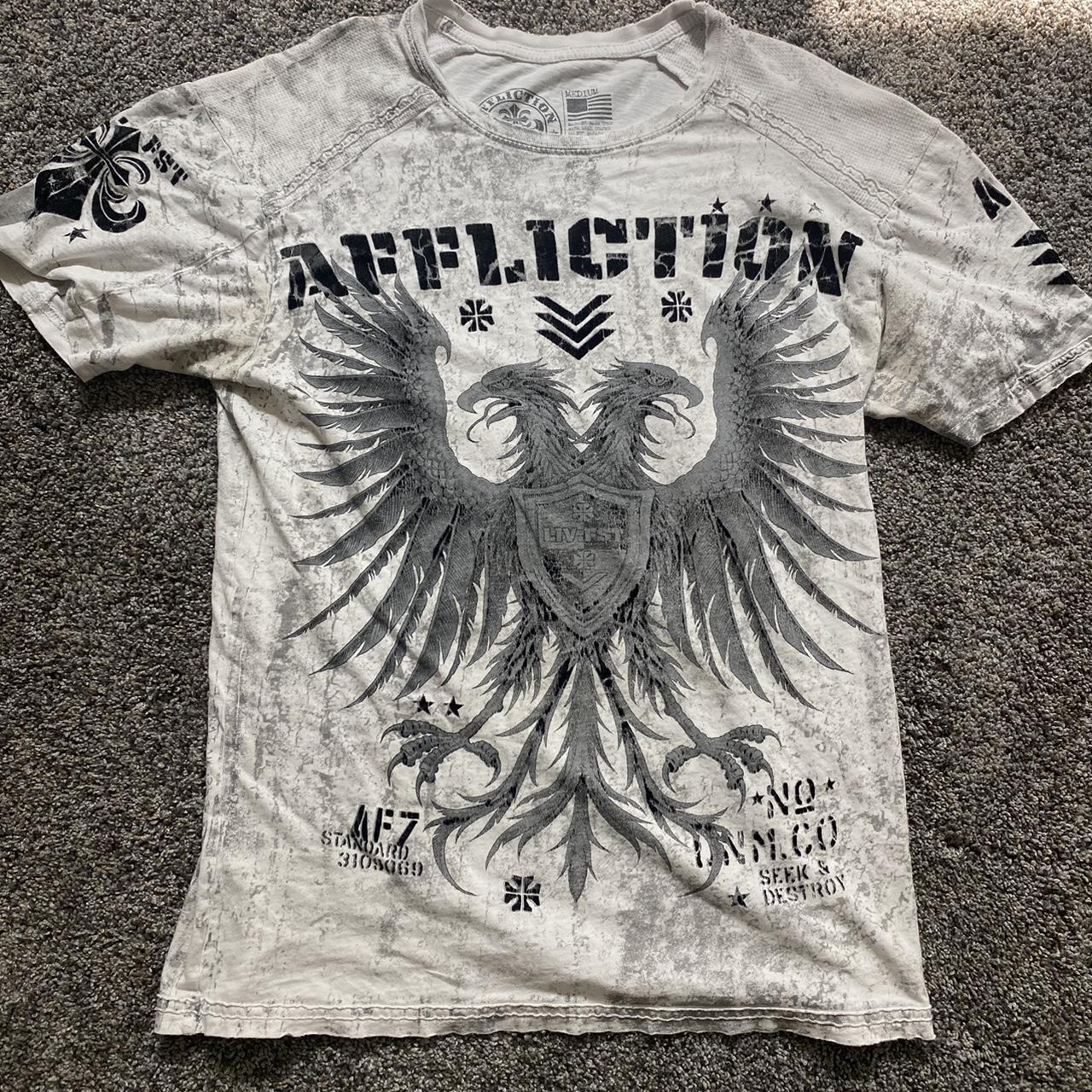 Affliction tee with minor wear shown in last picture - Depop