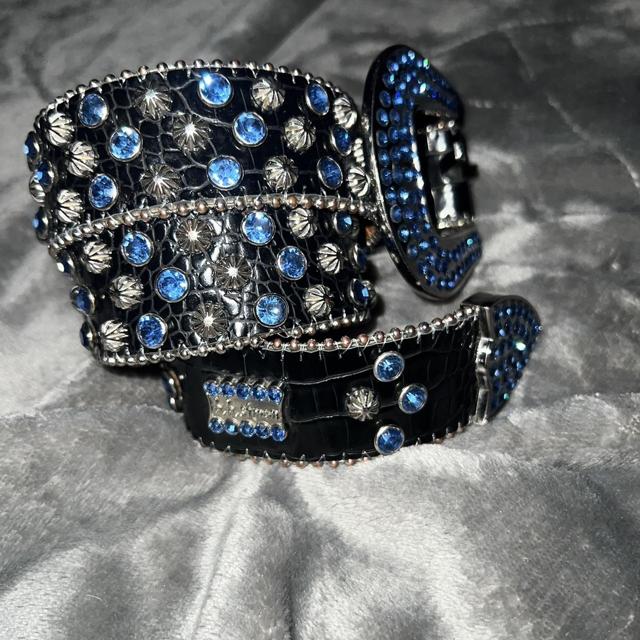 BB Simon | New & Secondhand Fashion | Depop