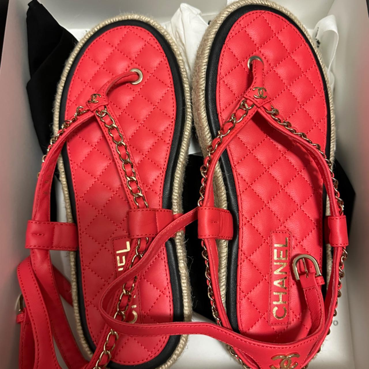 Chanel red women sandals - Depop