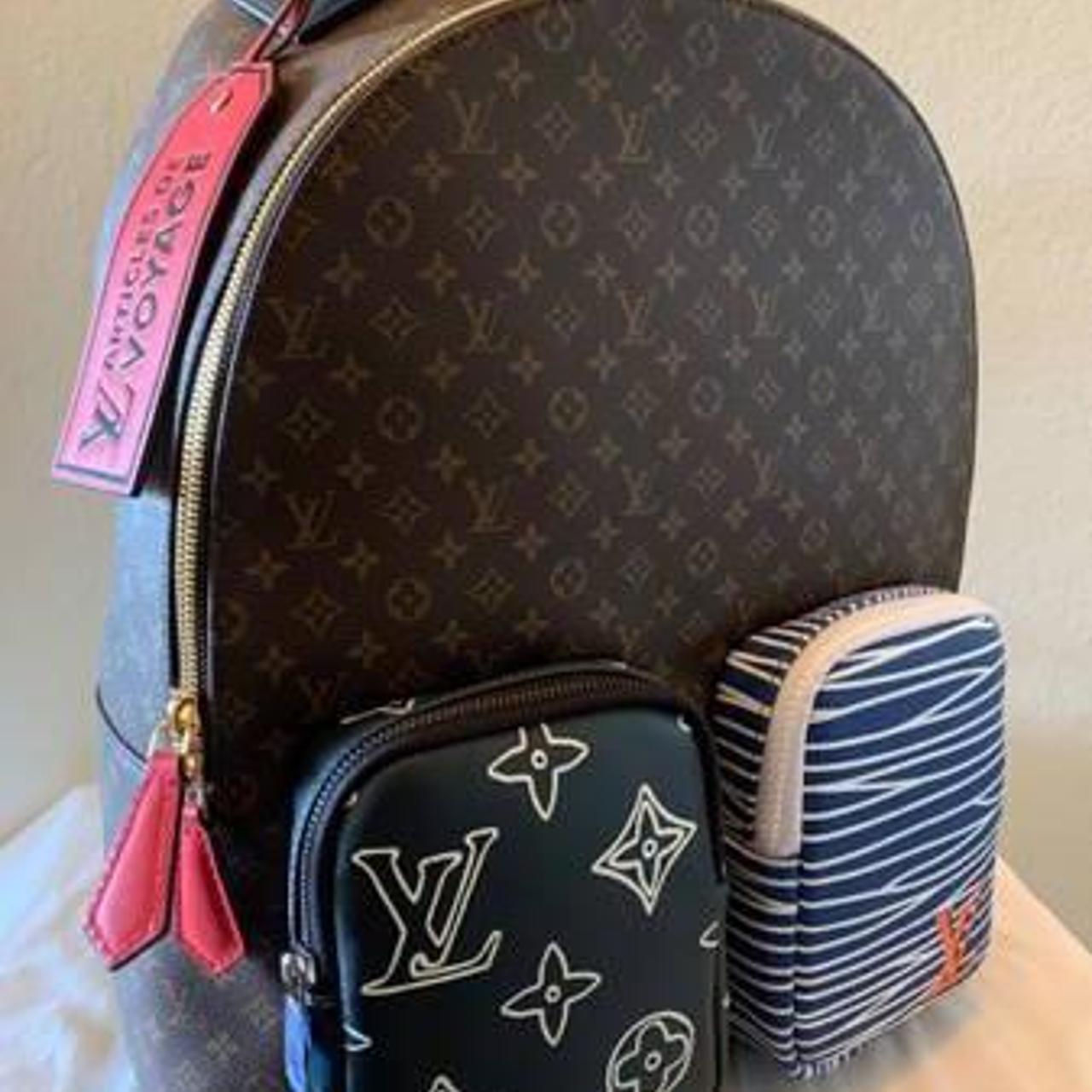 LV backpack - Depop