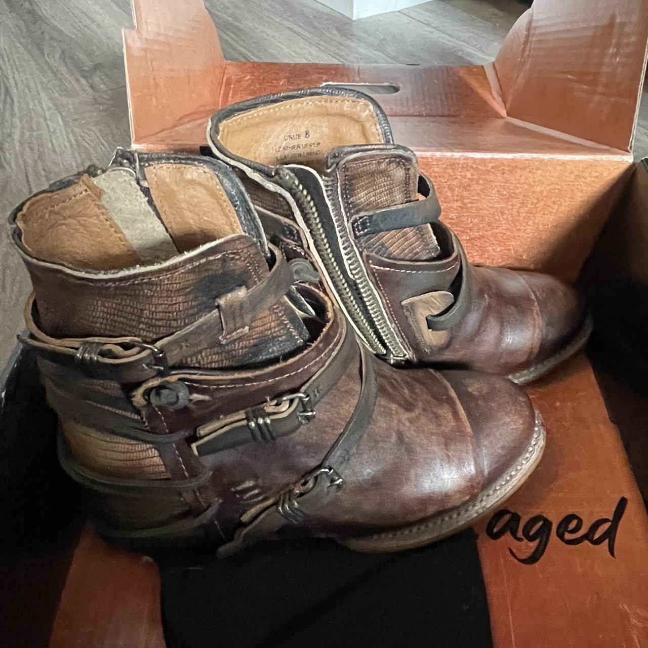 Freebird boots never warn in original box with bags! - Depop