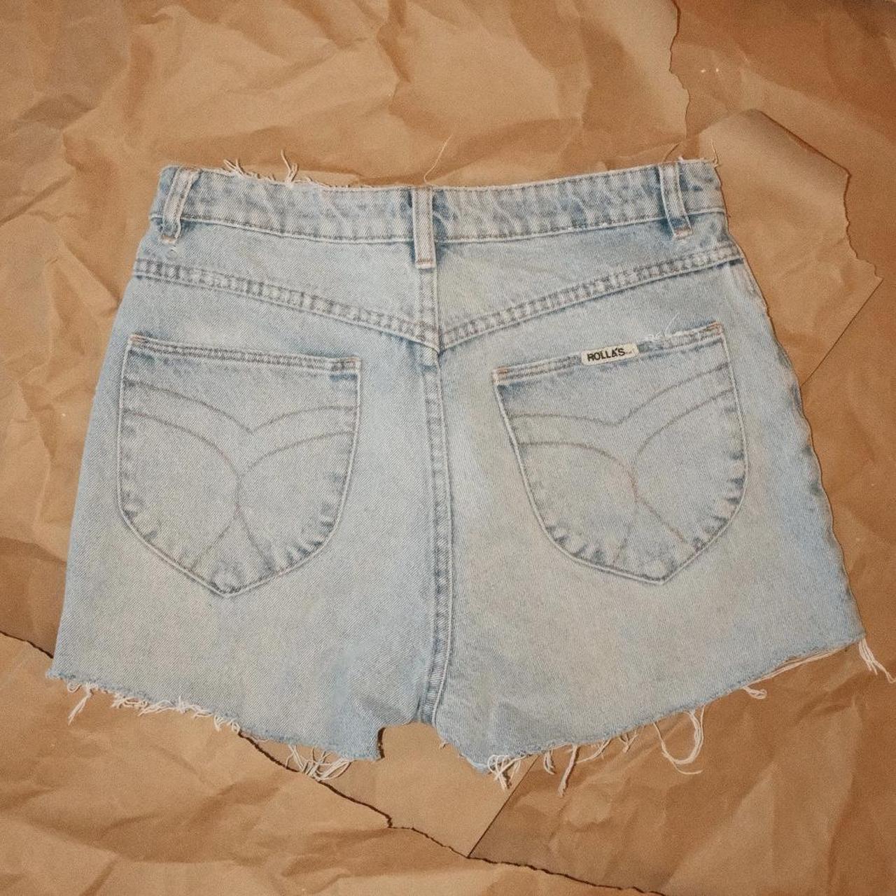 Cut off high rise Rolla’s denim shorts. In great... | Depop