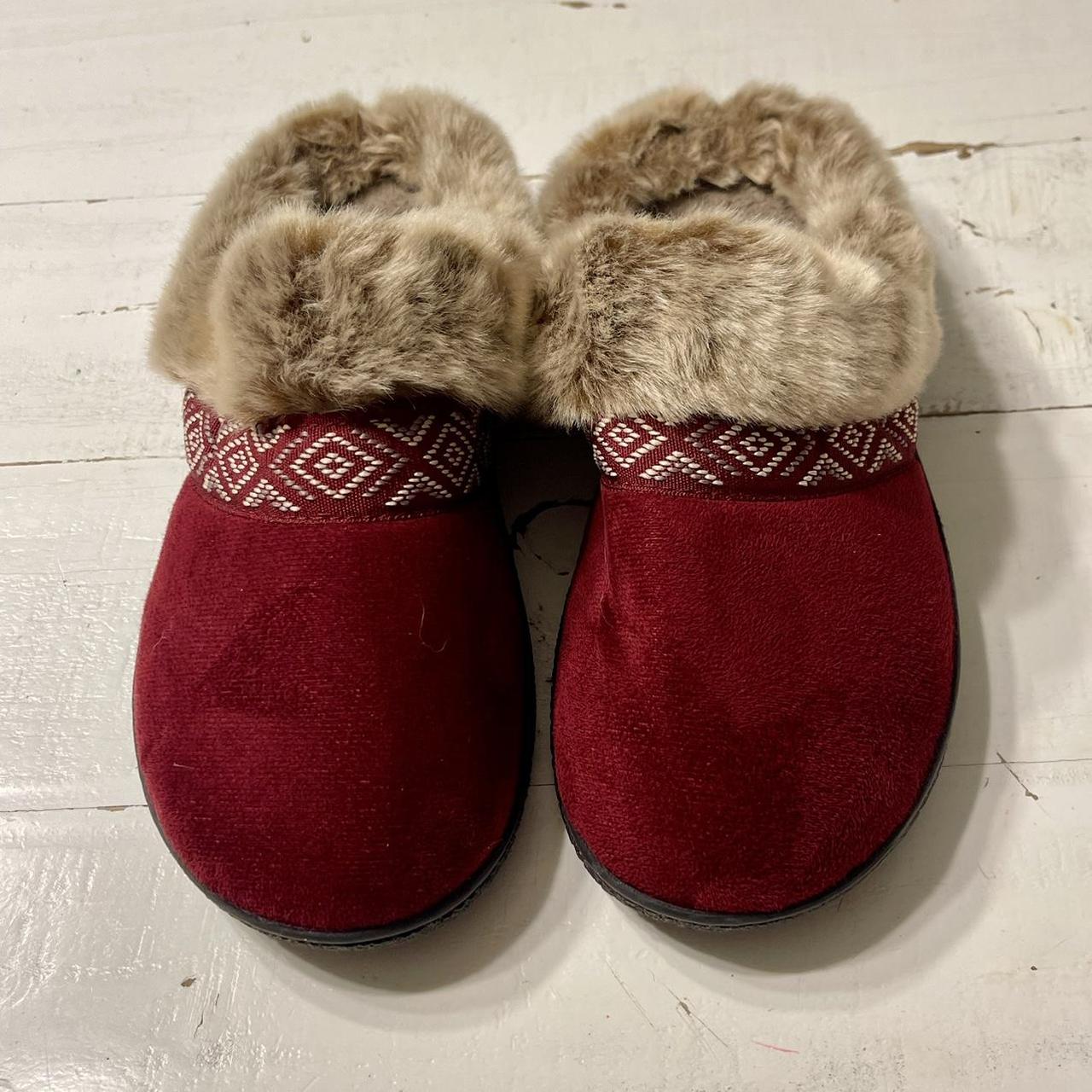‘Isotoner’ Red Slippers size 6.5-7 These slippers... - Depop
