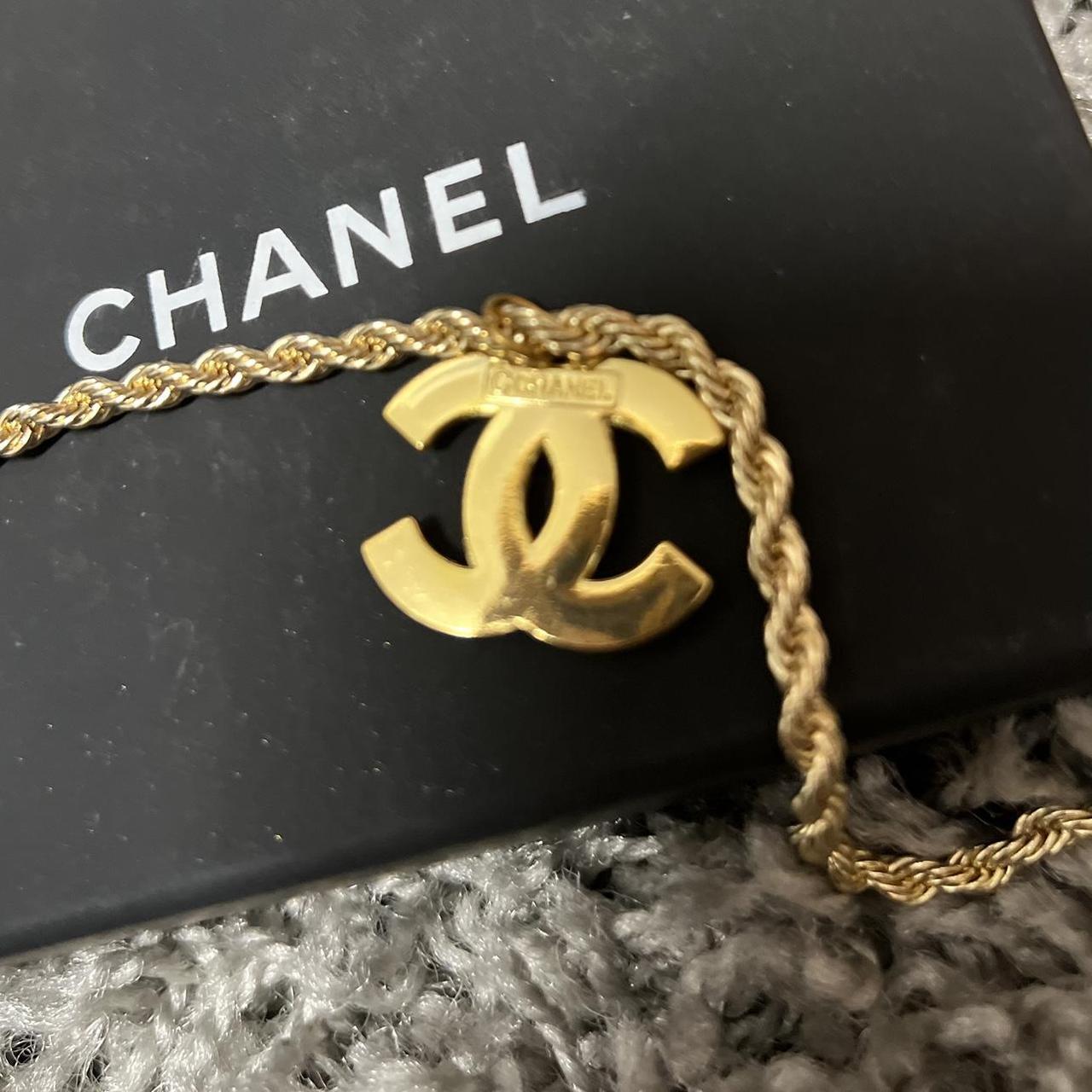 😻 Gorgeous Chanel Charm Chain- stamped on back gold... - Depop