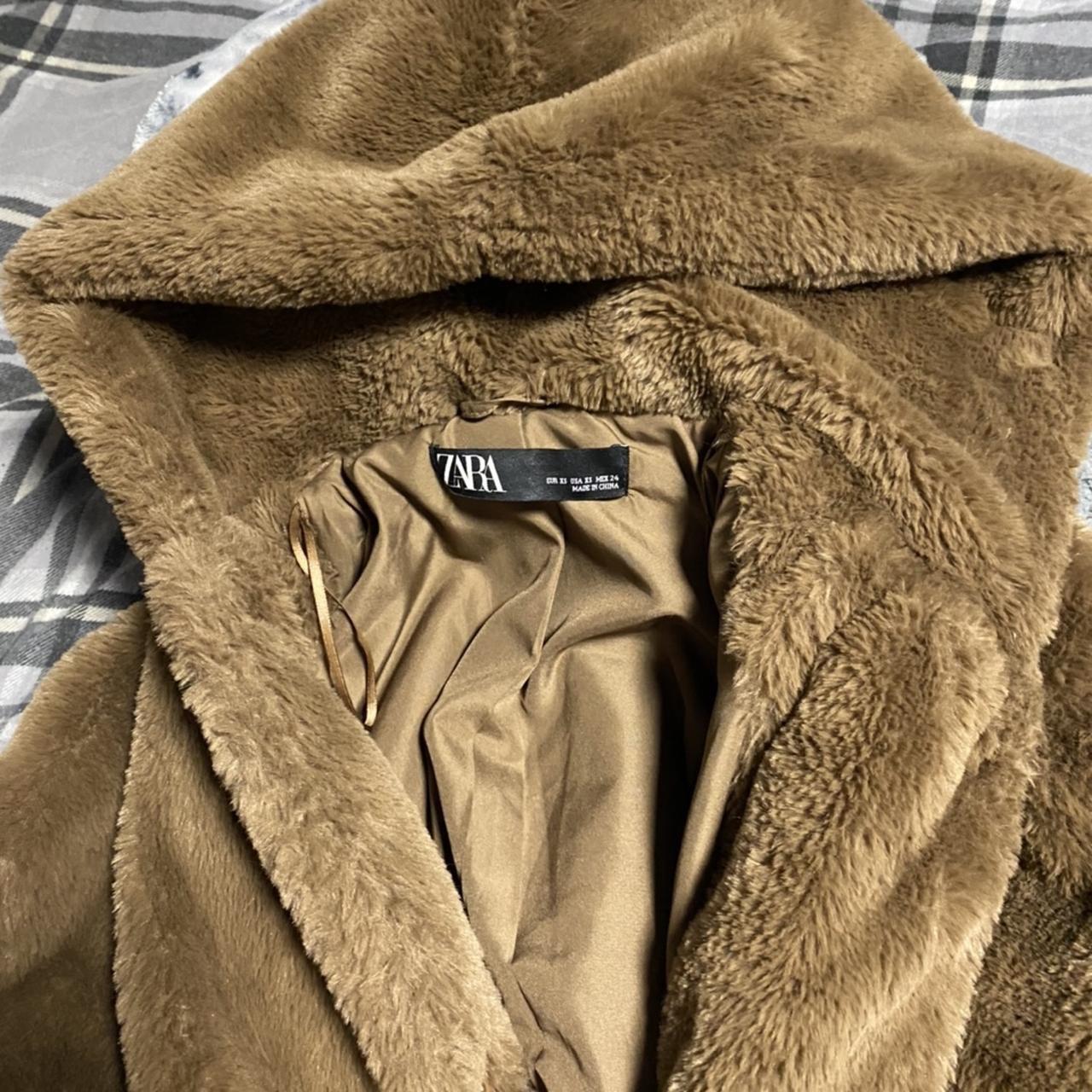 Beautiful Zara fur coat in chocolate brown Hardly... - Depop