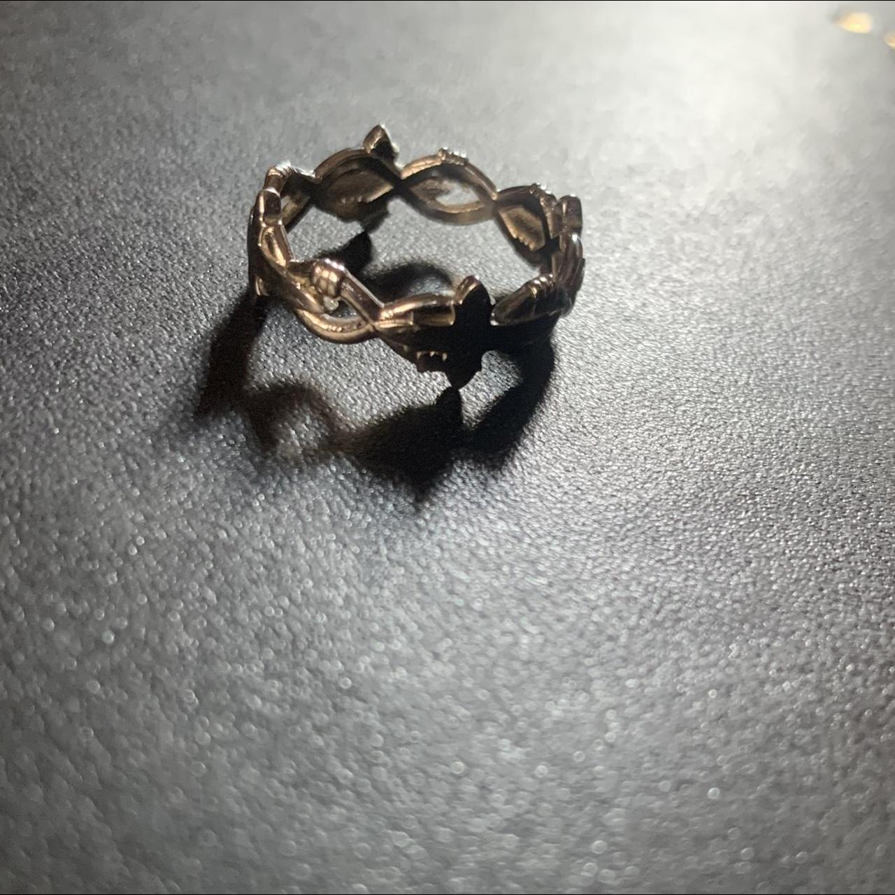 Hard Jewelry Barbed Wire ring. SZ... - Depop