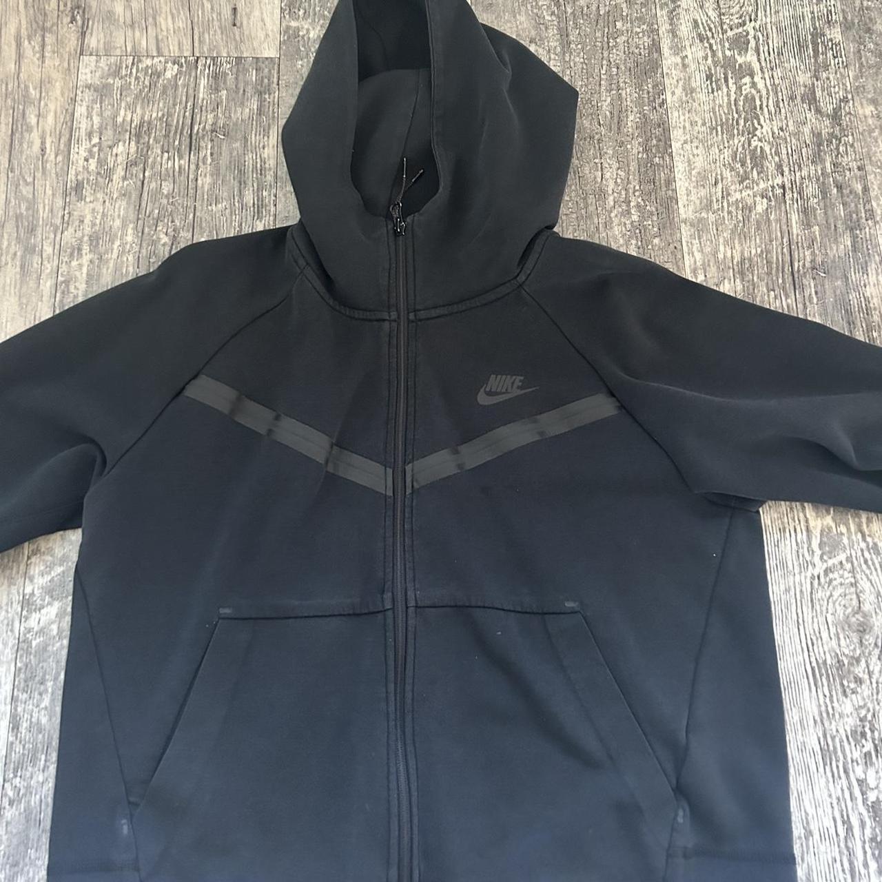 Black womens Nike tech fleece - Depop
