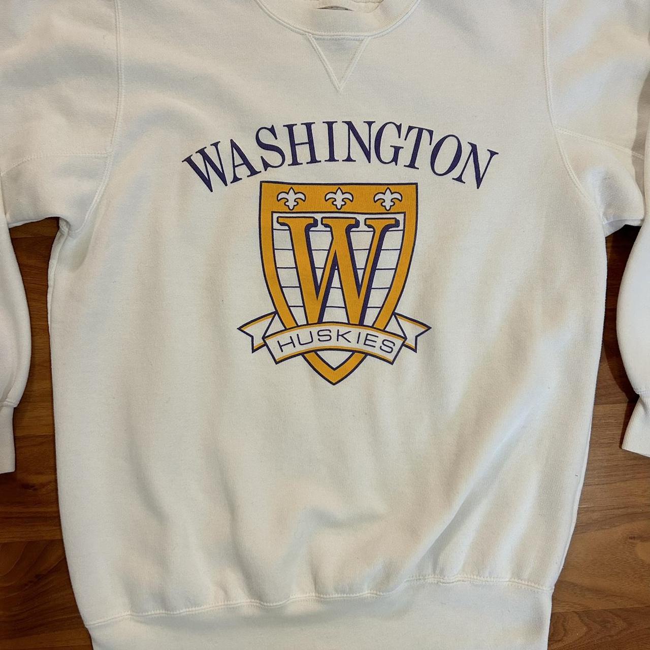 Vintage UW University Of Washington Huskies... | Depop