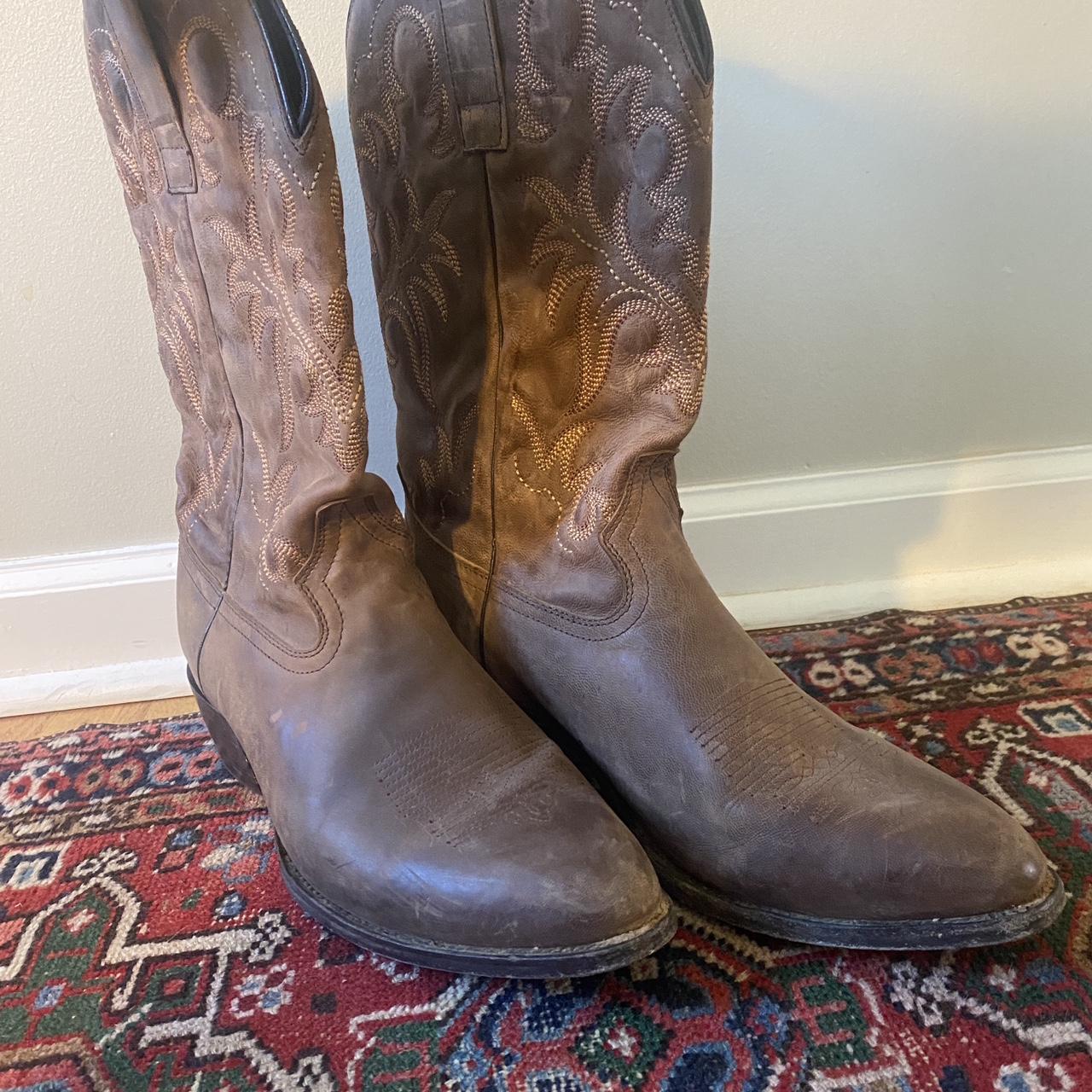 Men’s cowboy boots - Depop