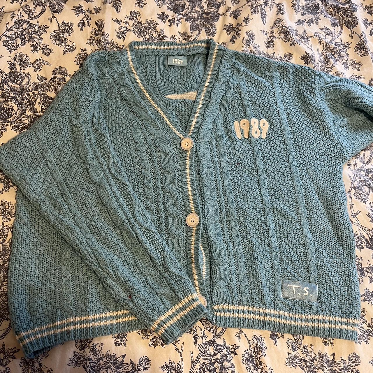 Taylor Swift 1989 cardigan xl/2xl i only wore it... - Depop
