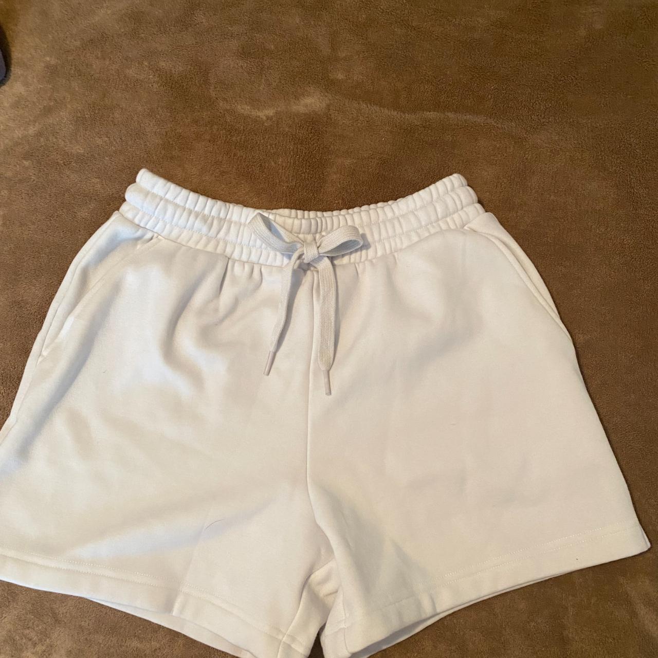 Fabletics Cotton Short in White Size Small Never... - Depop