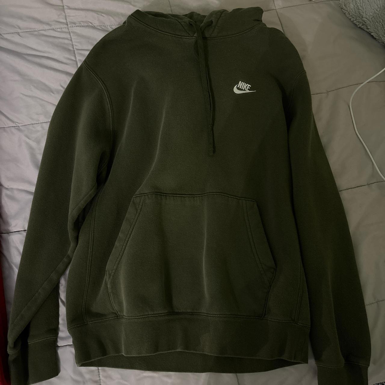 Green Nike hoodie with white swoosh #nikehoodie No... | Depop