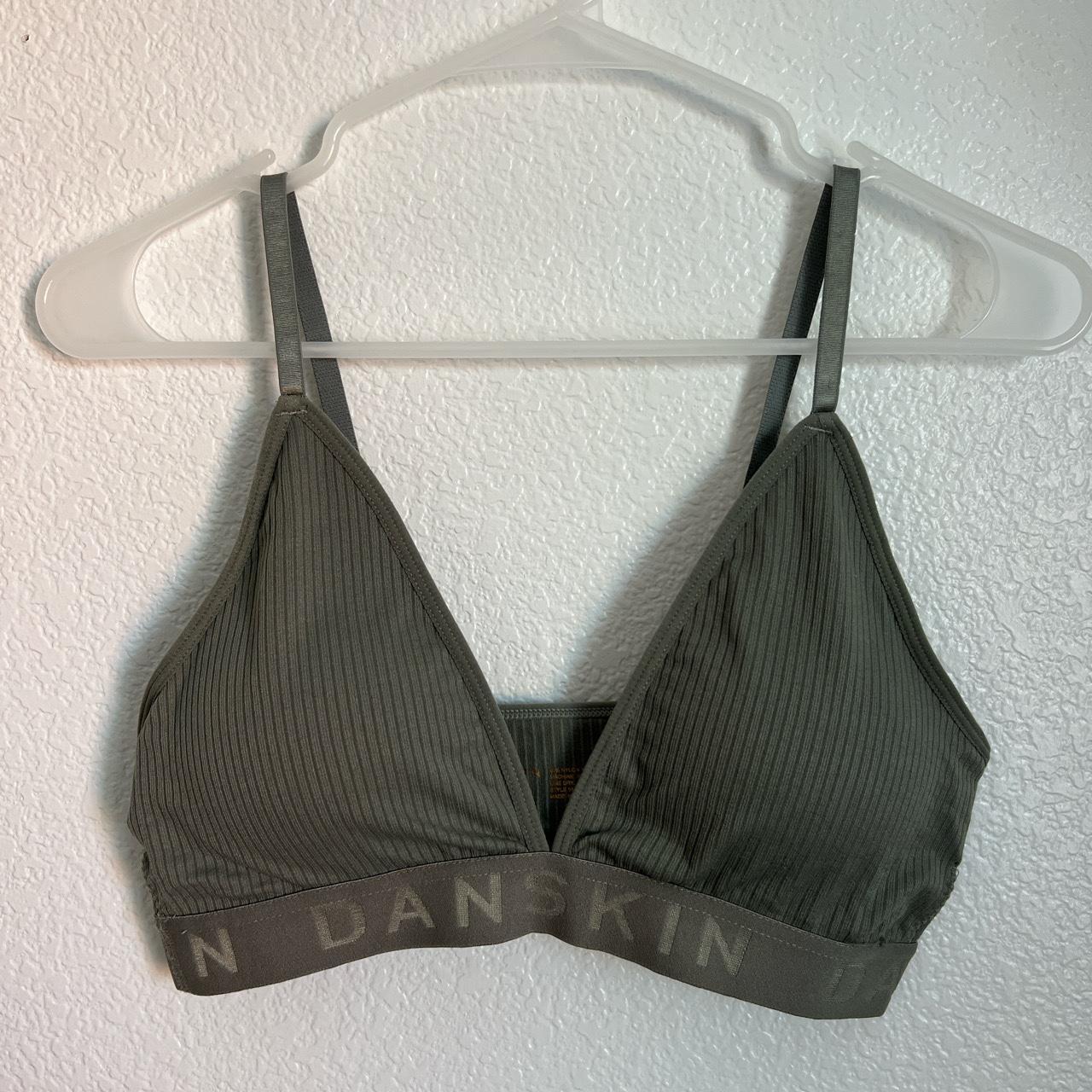 Danskin bralette Large fits a medium - Depop