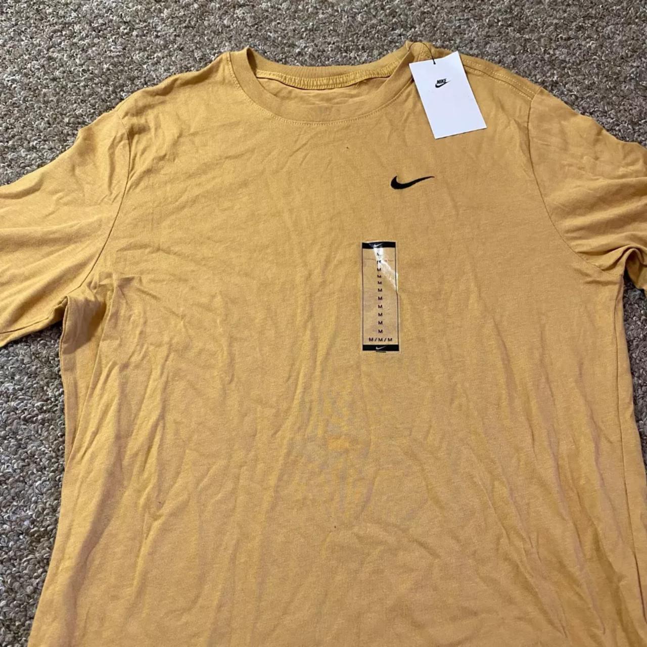 NIKE Solo Swoosh Tick Crew Neck Cotton T Shirt.... - Depop