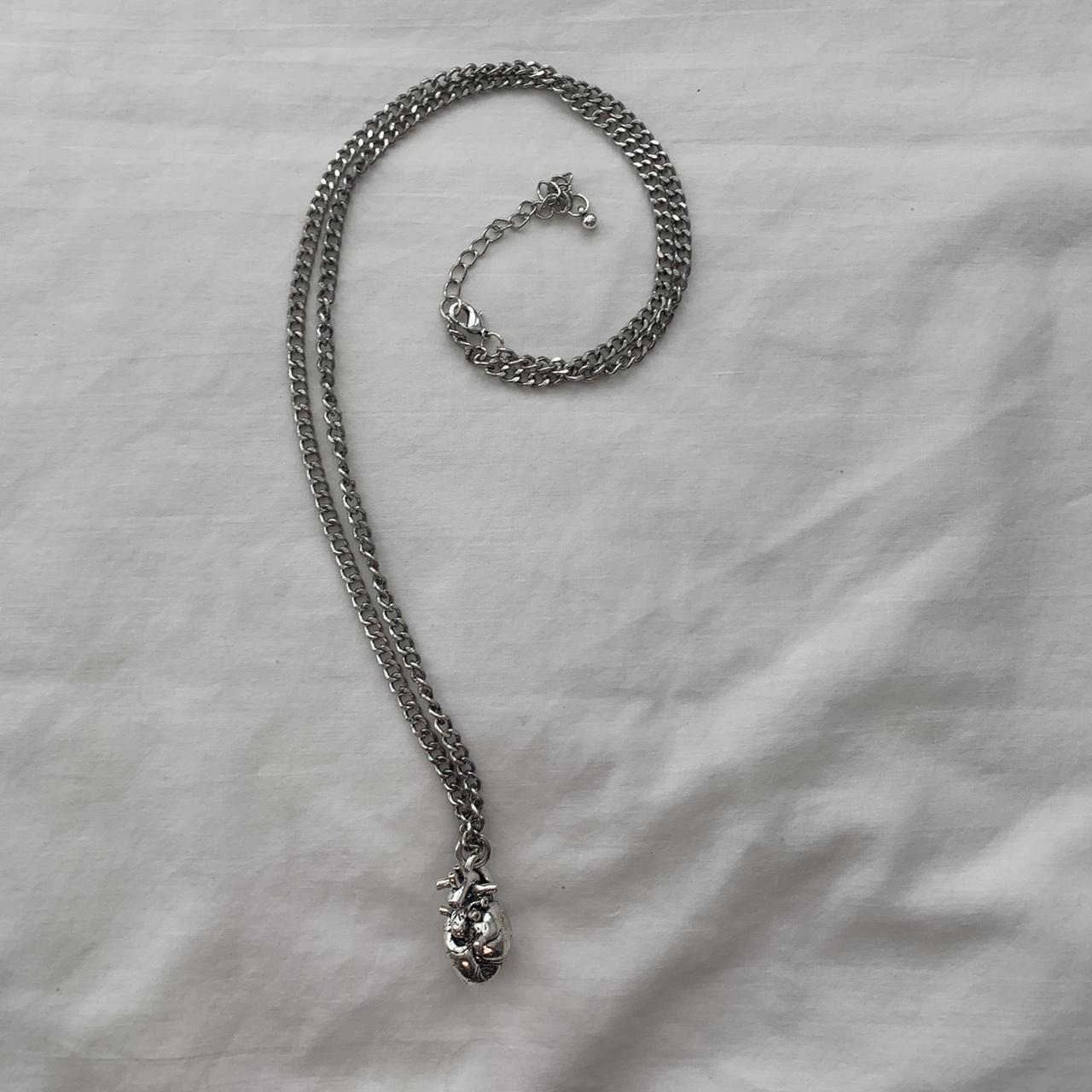 XL silver chain human heart necklace - Depop