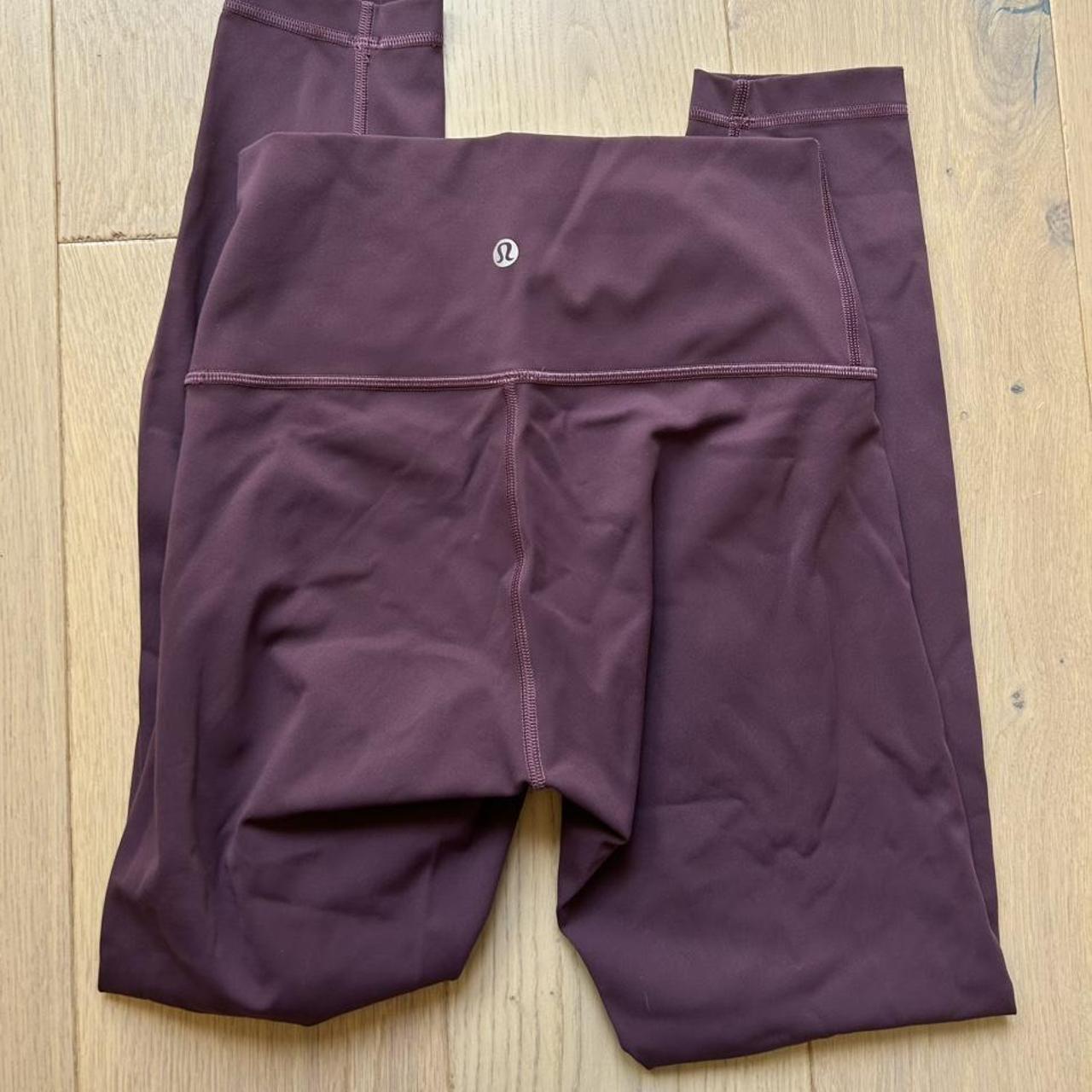 Lululemon Women's Purple Leggings | Depop