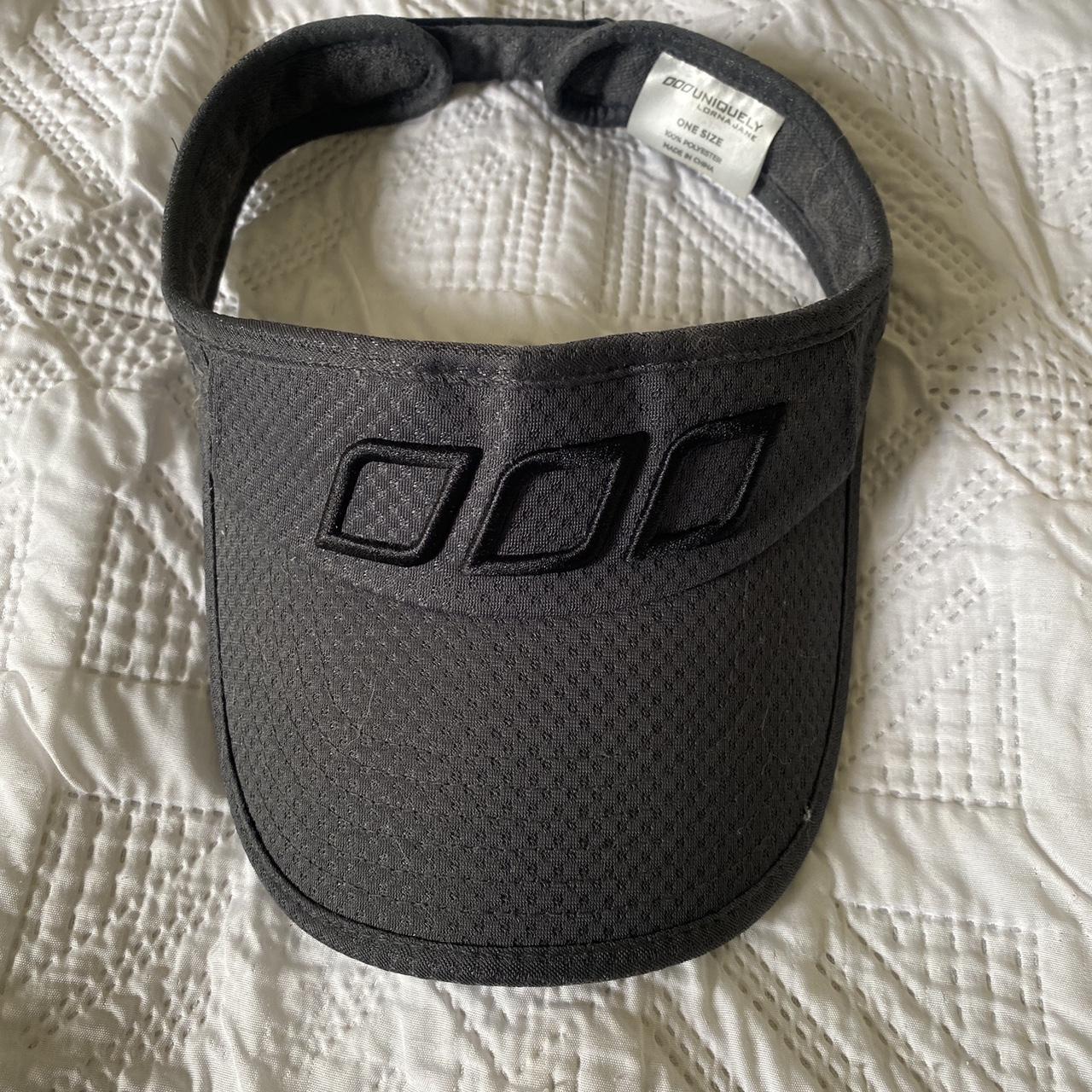 Lorna Jane grey visor Never worn, perfect condition x - Depop