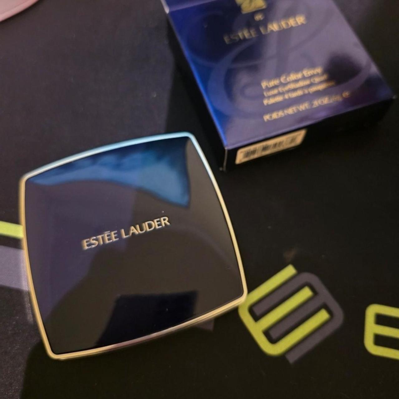 Estee Lauder eyeshadow palette in smoky grey... | Depop