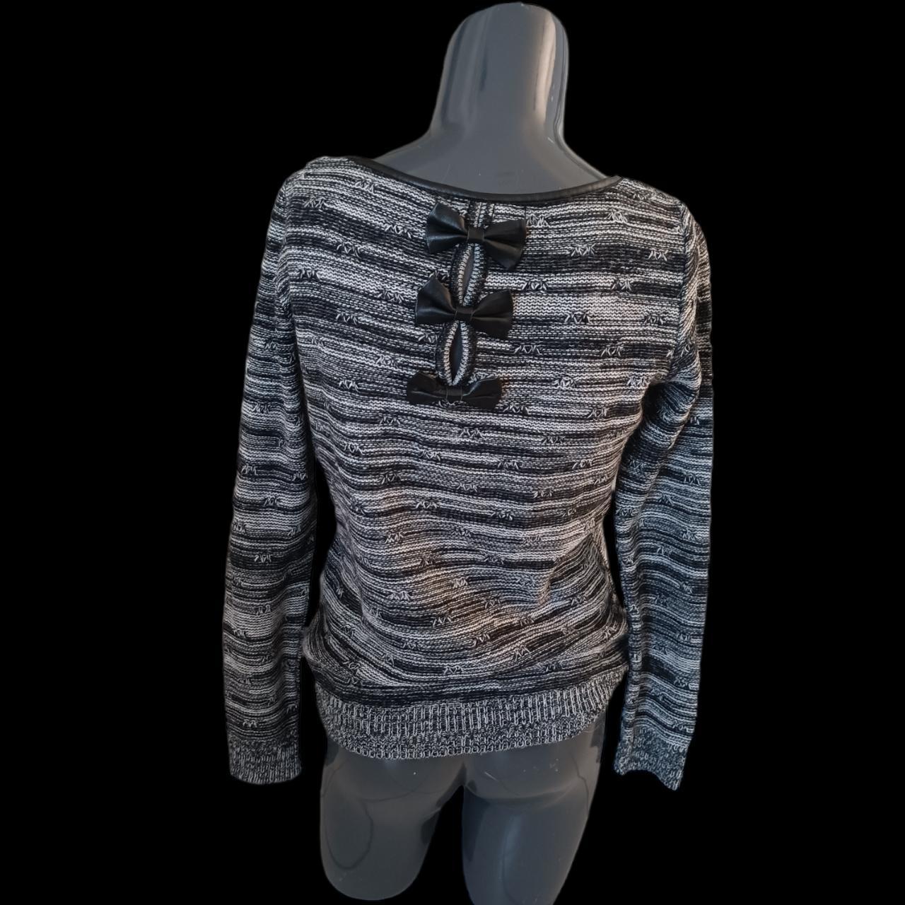 Petit pull fin Marque : Cache-cache - Depop