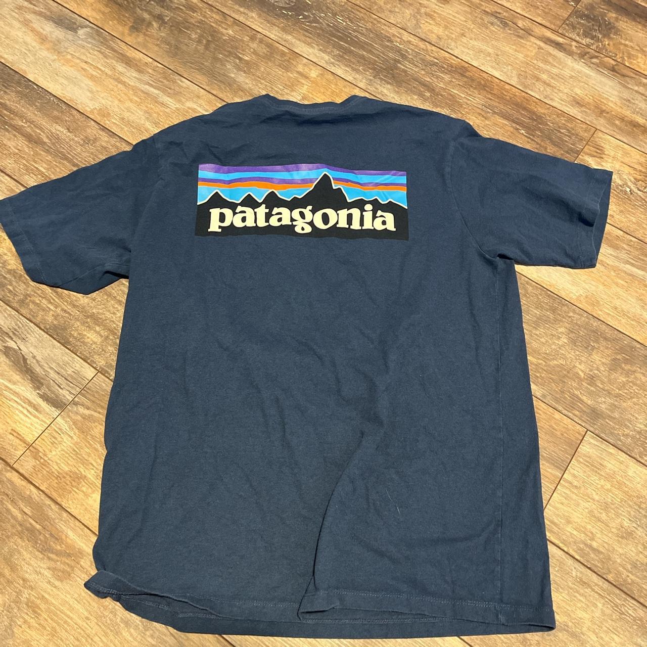 Patagonia Shirt - Depop