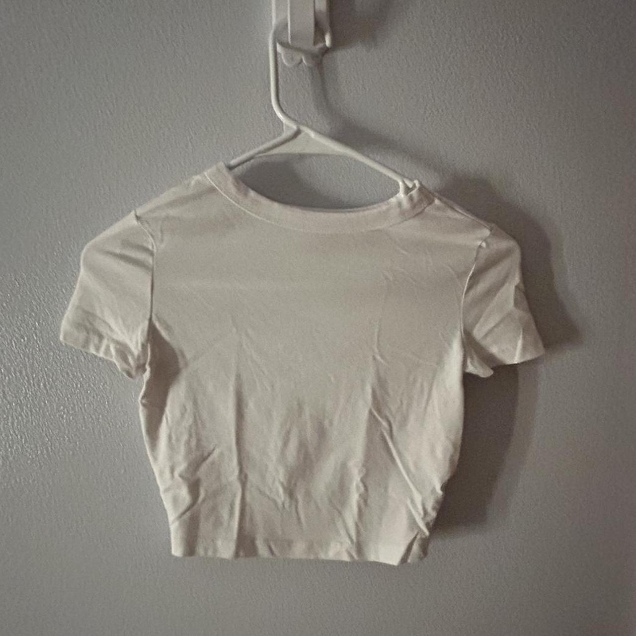WILD FABLE - white cropped tee - Depop