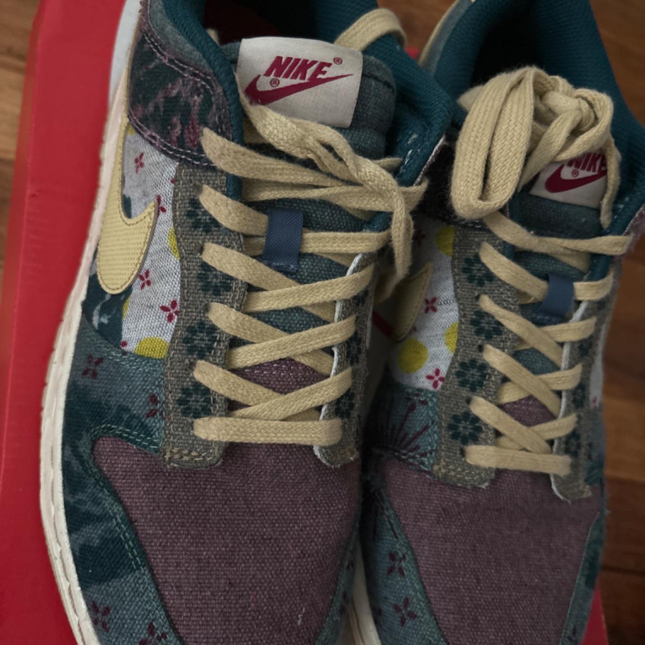 Community Garden Dunks - Depop
