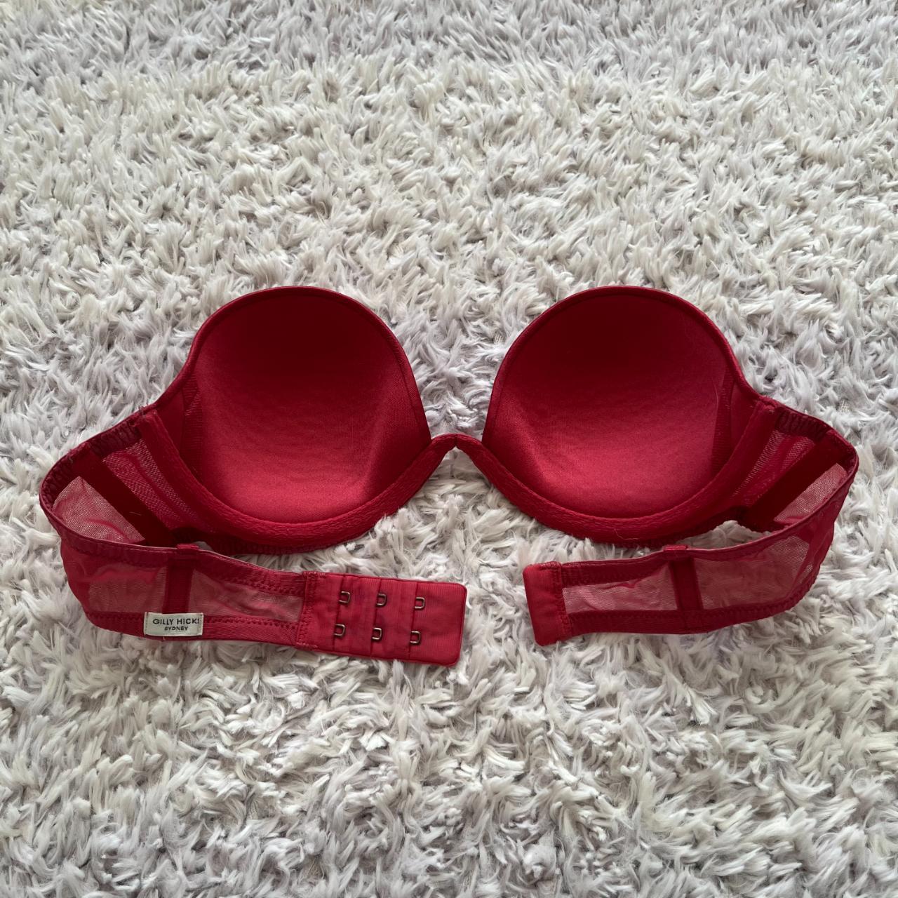 Red Strapless Bra - 32A - Depop