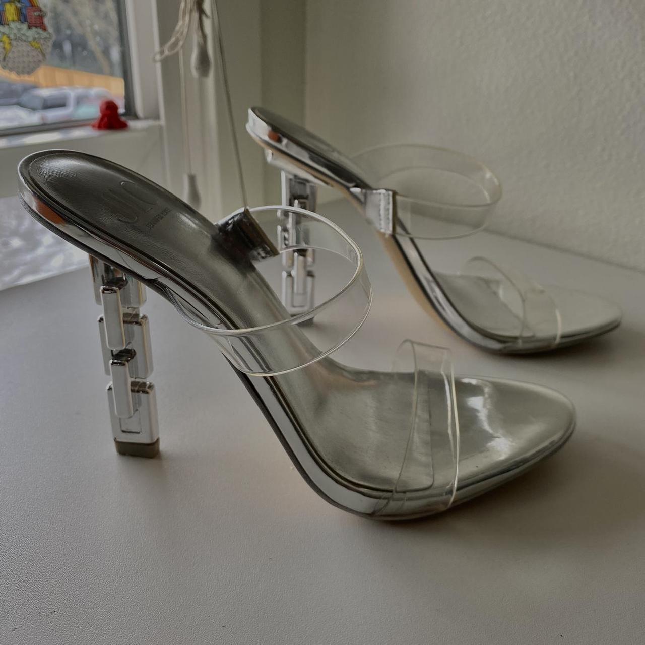 Jenifer Lopez silver heels 4in heel Cool chain... - Depop