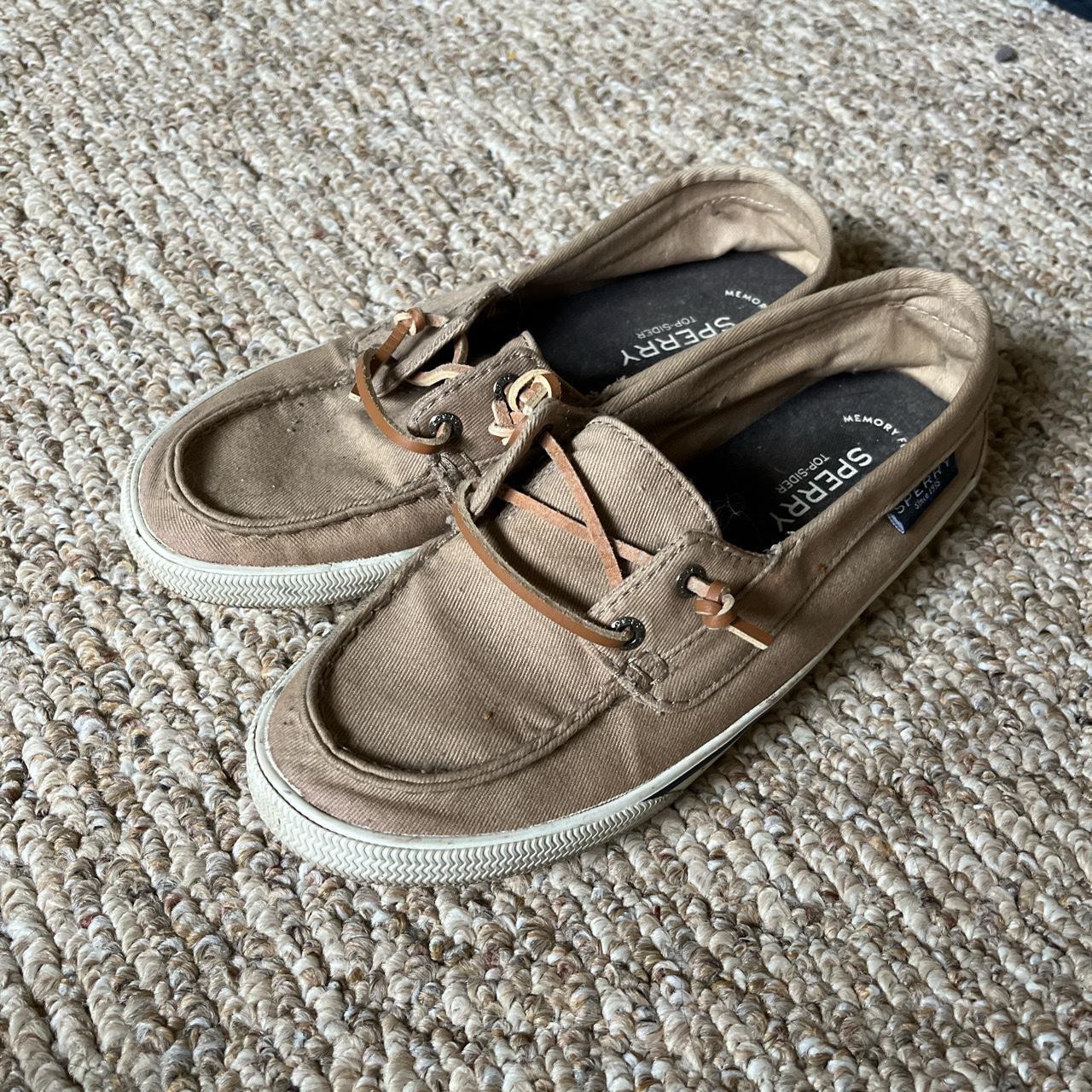 Women’s size 7 Sperry’s - generously worn - Depop