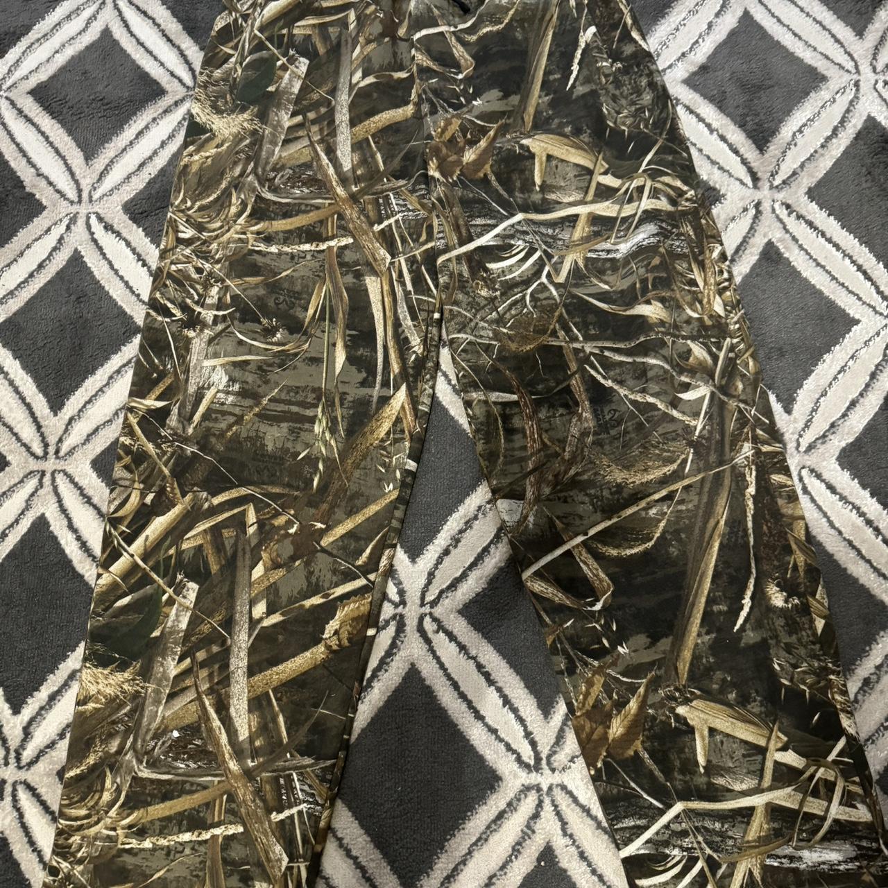 Realtree Camo sweatpants Size M but more of a tall... - Depop