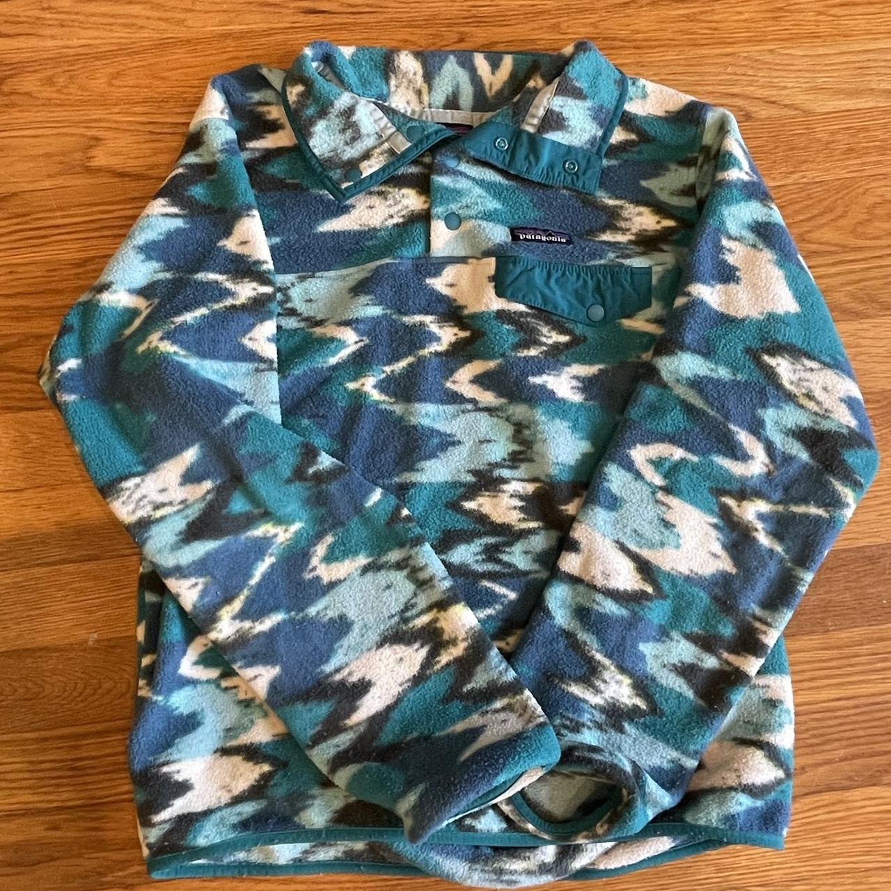 Blue patterned Patagonia fleece in size women’s... - Depop