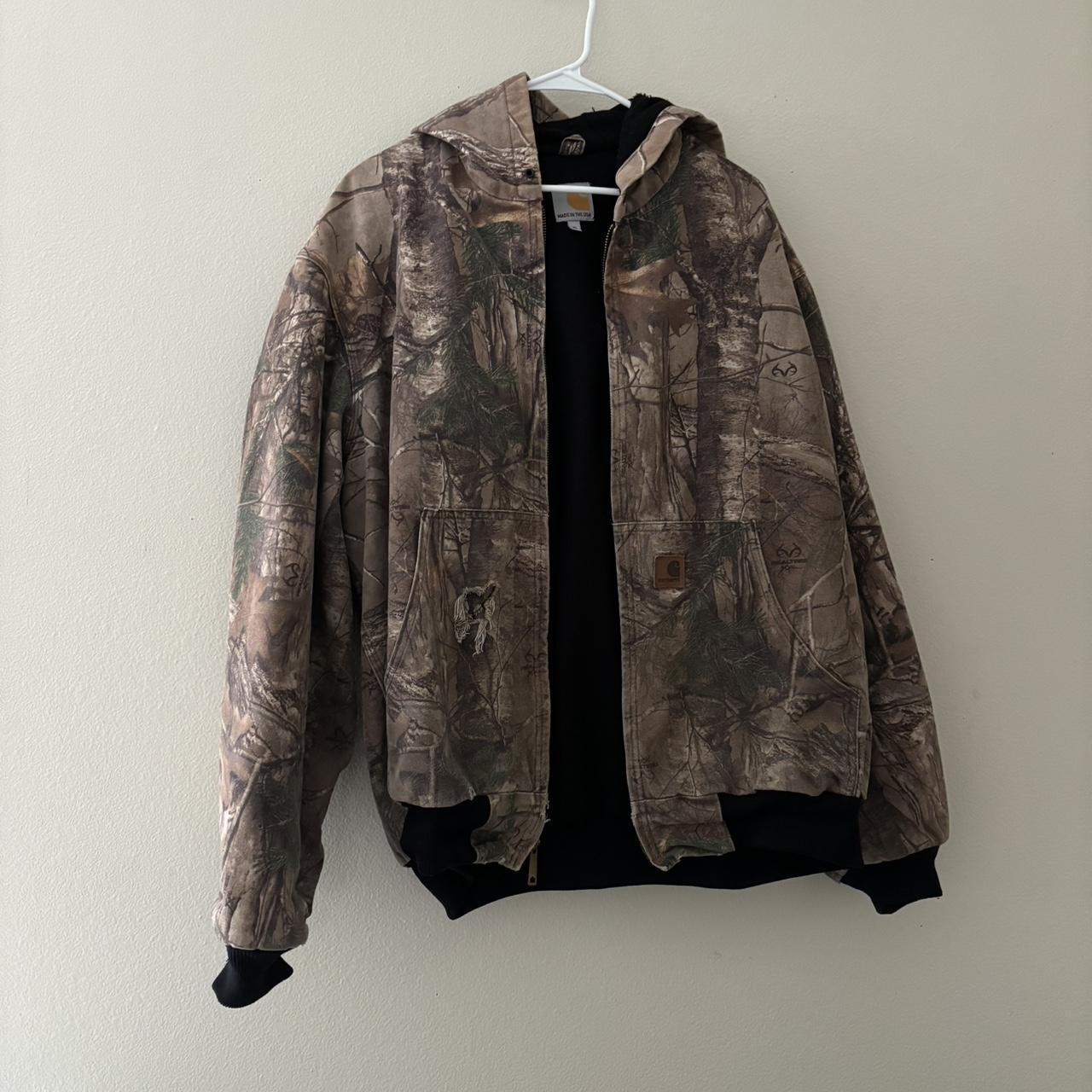 camp carhartt jacket size xl - Depop