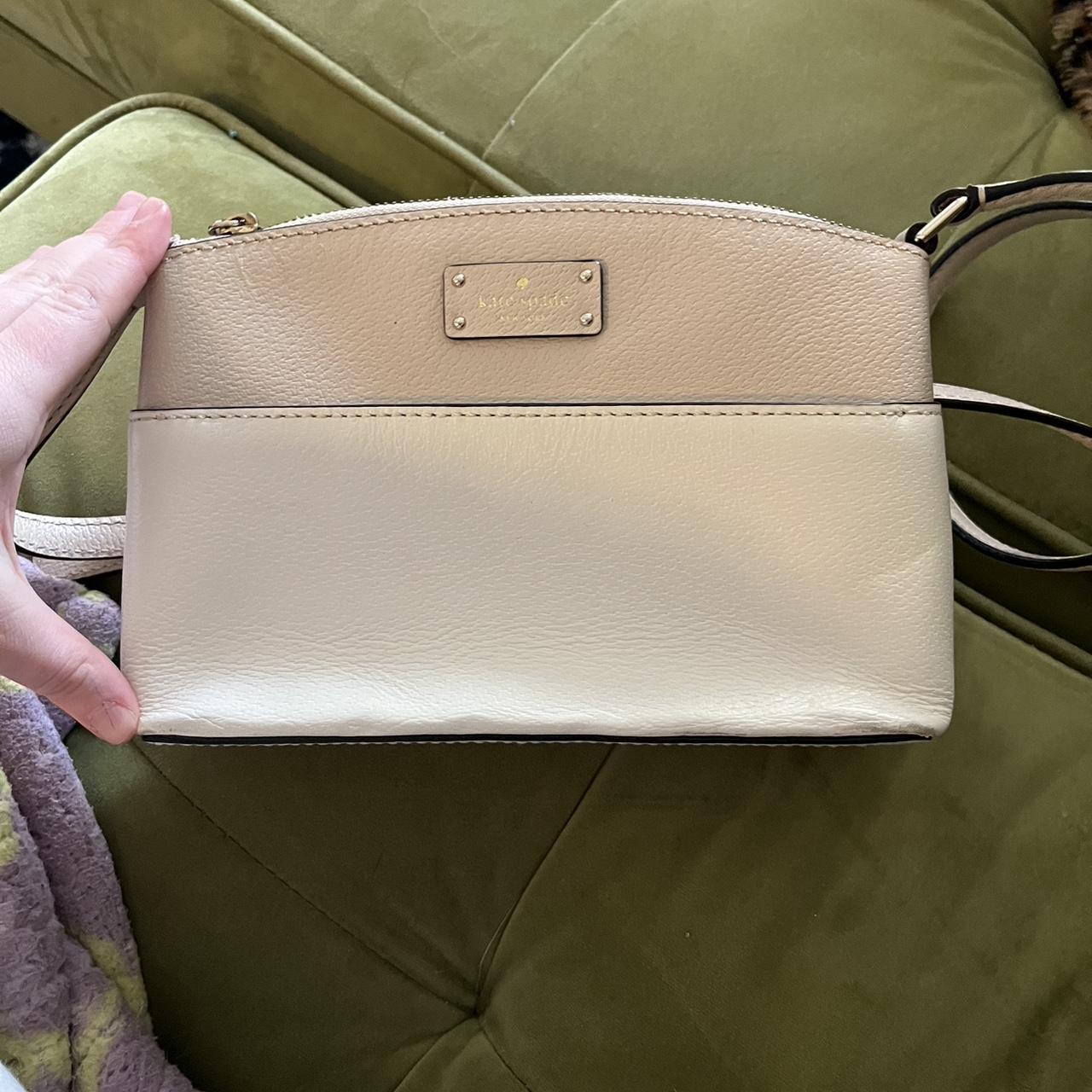 Kate spade cream/neutral purse! Rarely used - Depop