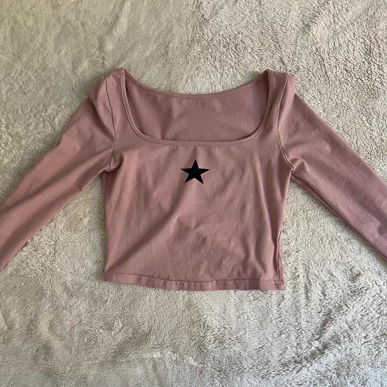 Pink long sleeve crop top this star pink crop top... - Depop