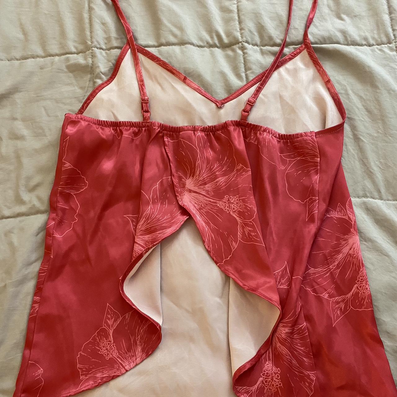 pink flower pj set top size xs fits big bottoms size m - Depop