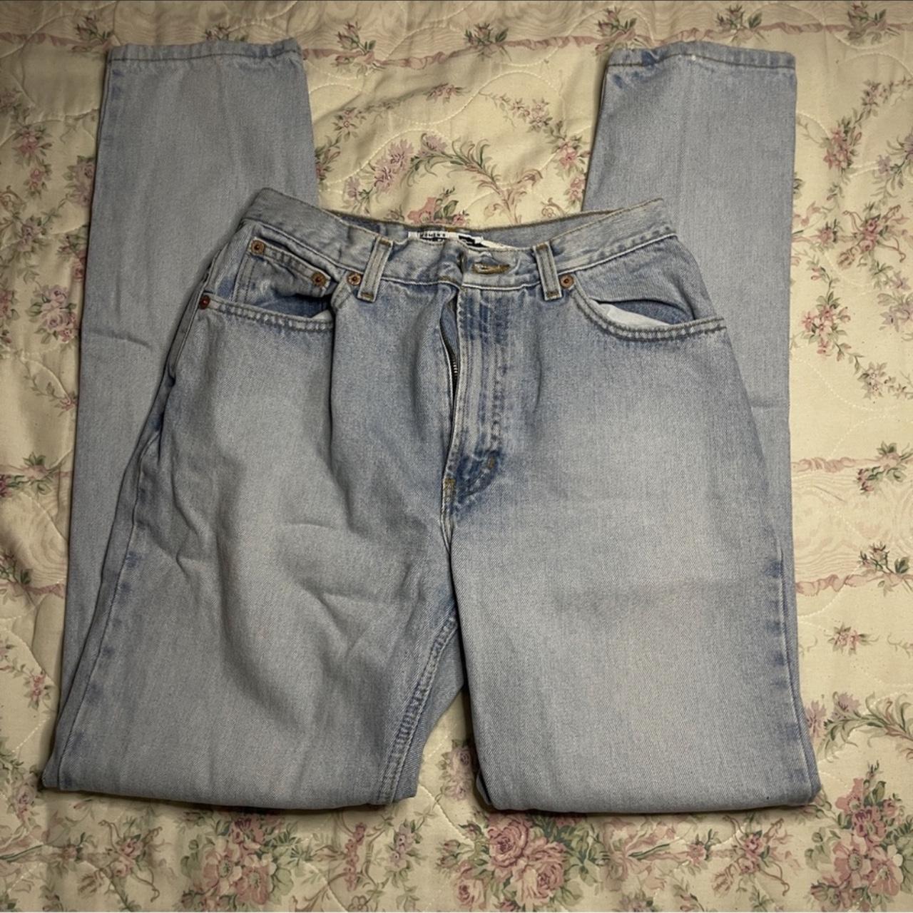 Vintage Gap high waisted mom jeans Fits 26” waist - Depop