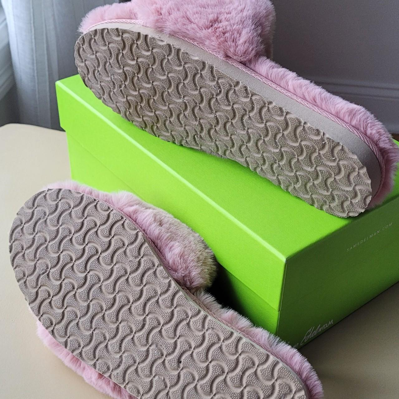 Super soft slippers. Beautiful shade of rose. No tag... - Depop