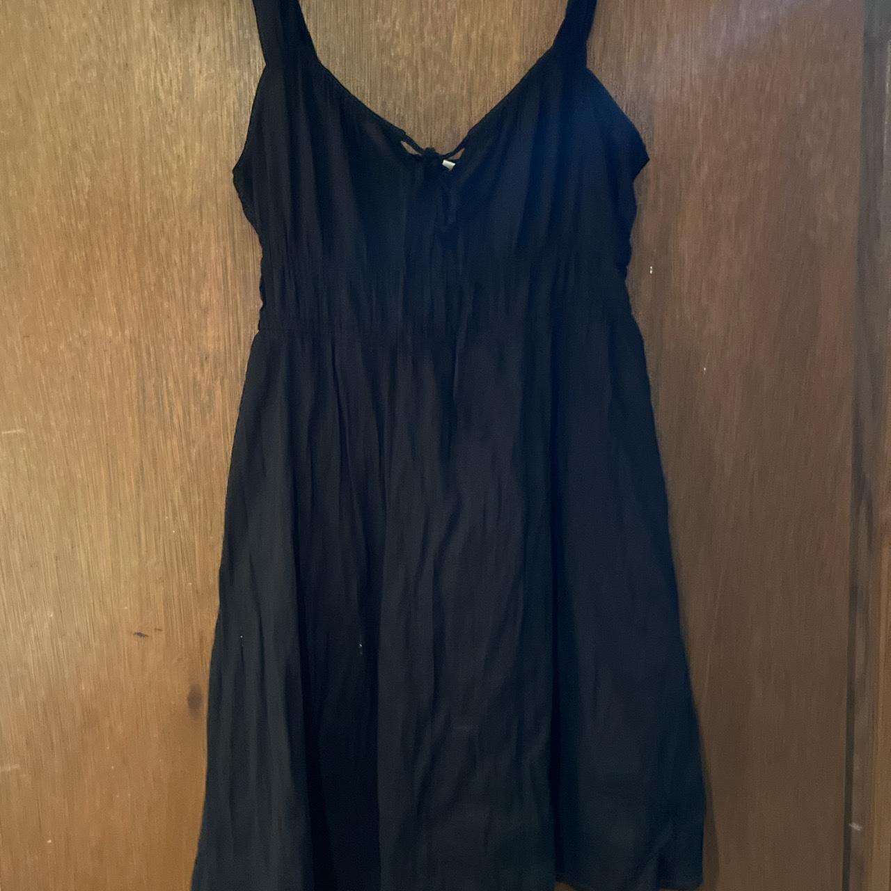 Gap M Black dress - Depop