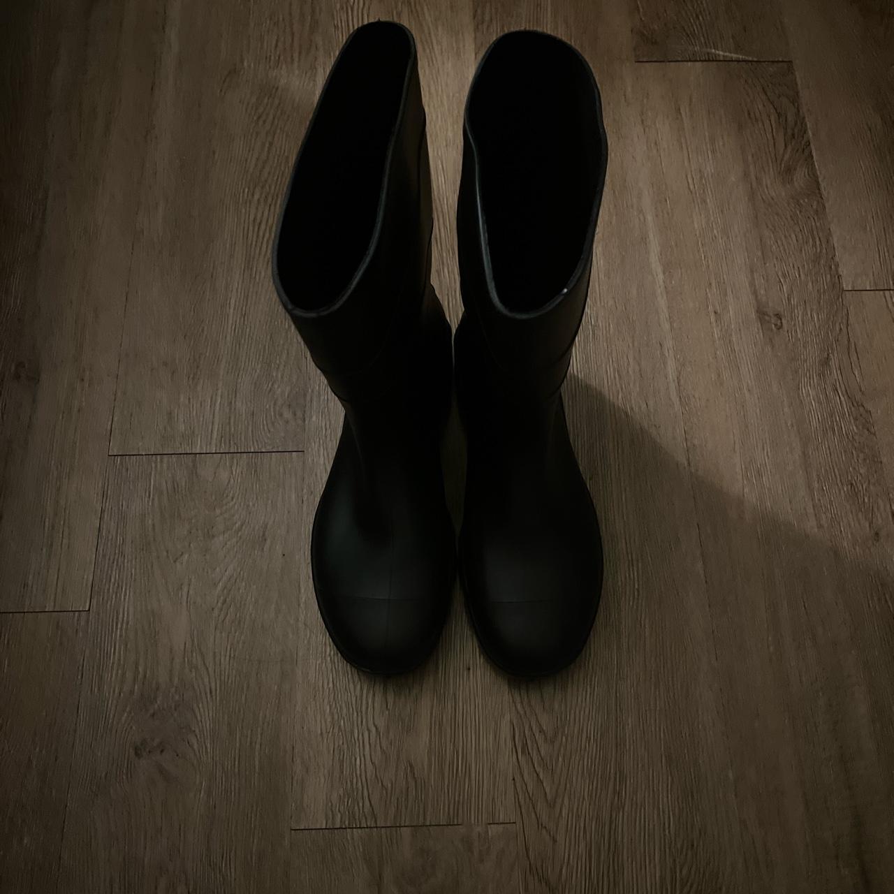 George Rubber Clog Black Boots Never worn fits me... - Depop