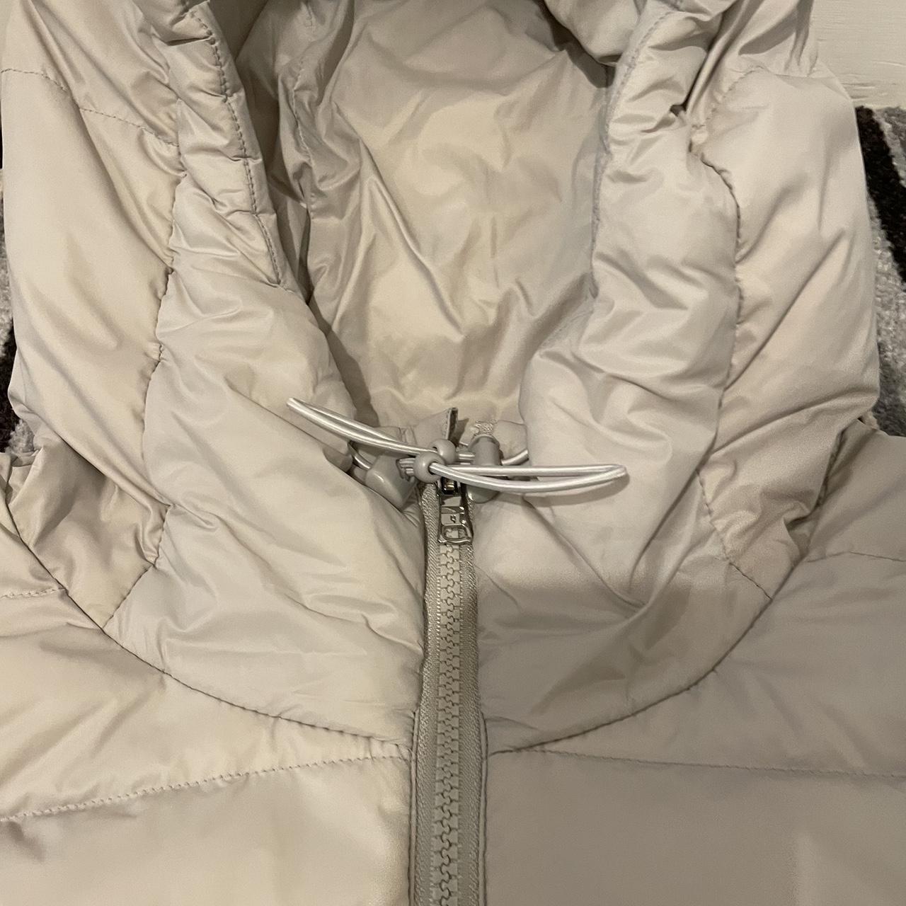 Grey Yelir world Quilted panel jacket size small In... - Depop