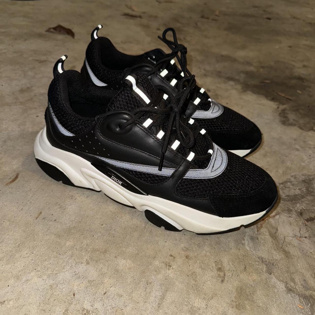 Dior B22 Size 42 Worn a few times - Depop