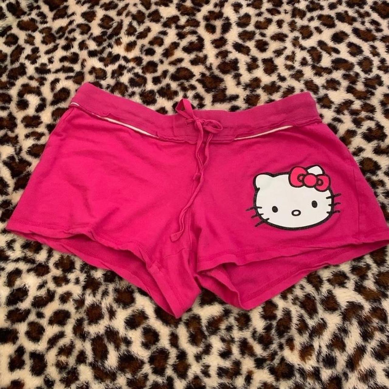 hello kitty shorts! woman’s size small/medium! - Depop